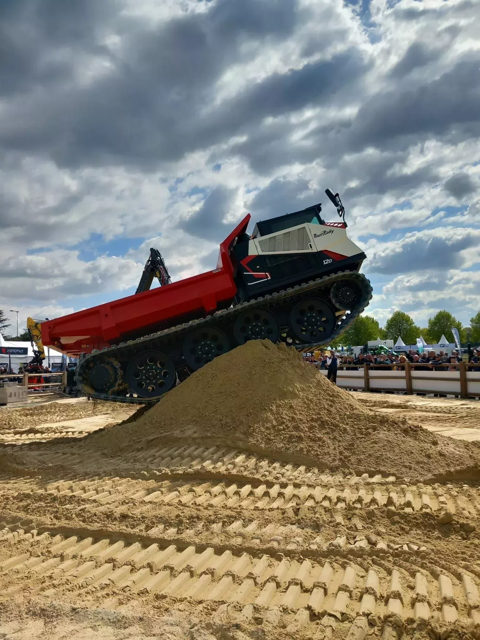 Intermat 2024 - PowerBully